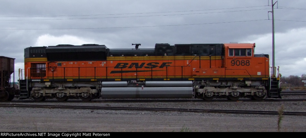 BNSF 9088